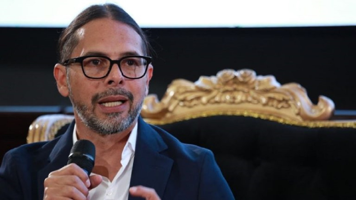 Vicepresidente Ñáñez: La era digital afectó la comunicación y ...