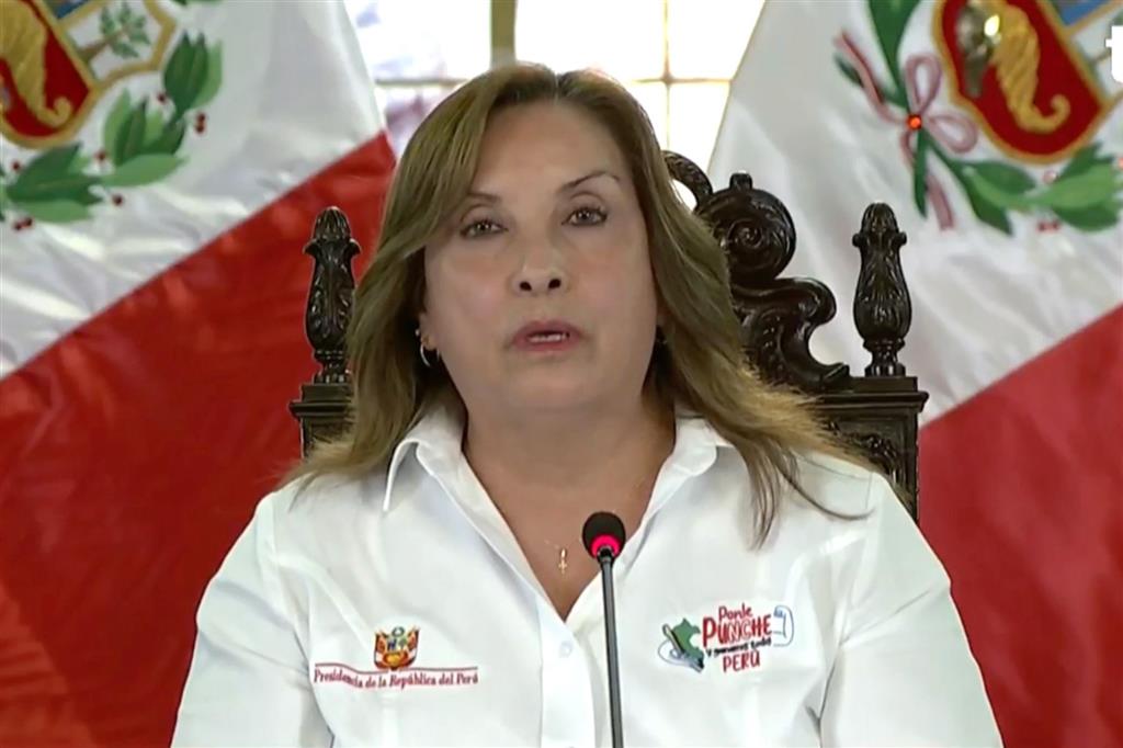 Dina Boluarte con récord negativo de aceptación popular en Perú - La ...